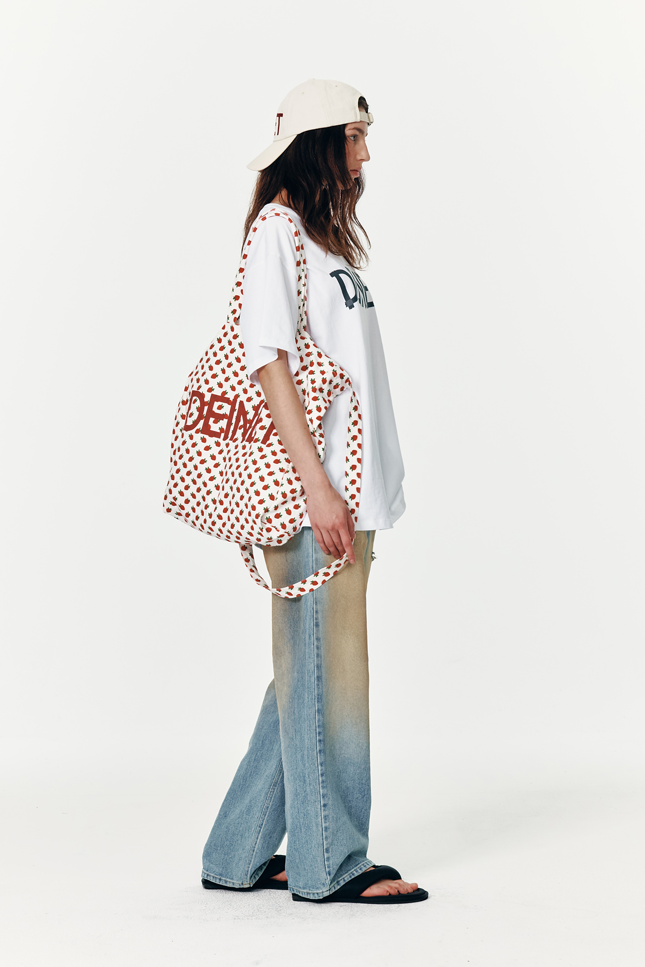 YELLOW BRUSH DENIM IN BLUE | DEINET