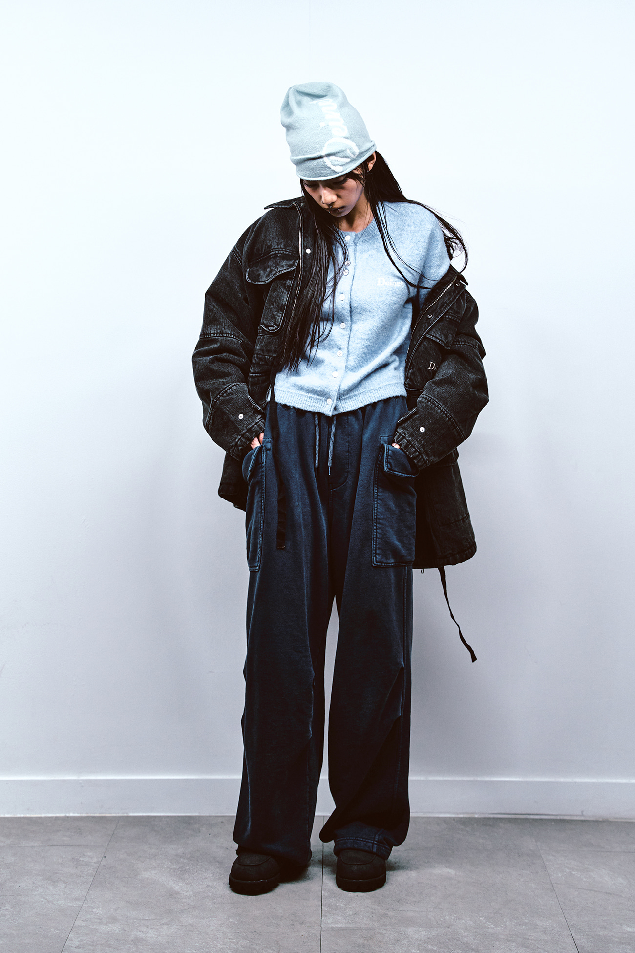 ALPACA ROUND KNIT CARDIGAN IN LIGHT BLUE | DEINET