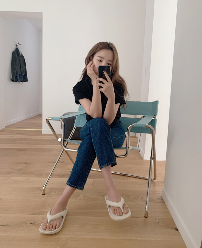 Shop Maybe Baby for modern, simple, girlish style clothing | MAYBE BABY