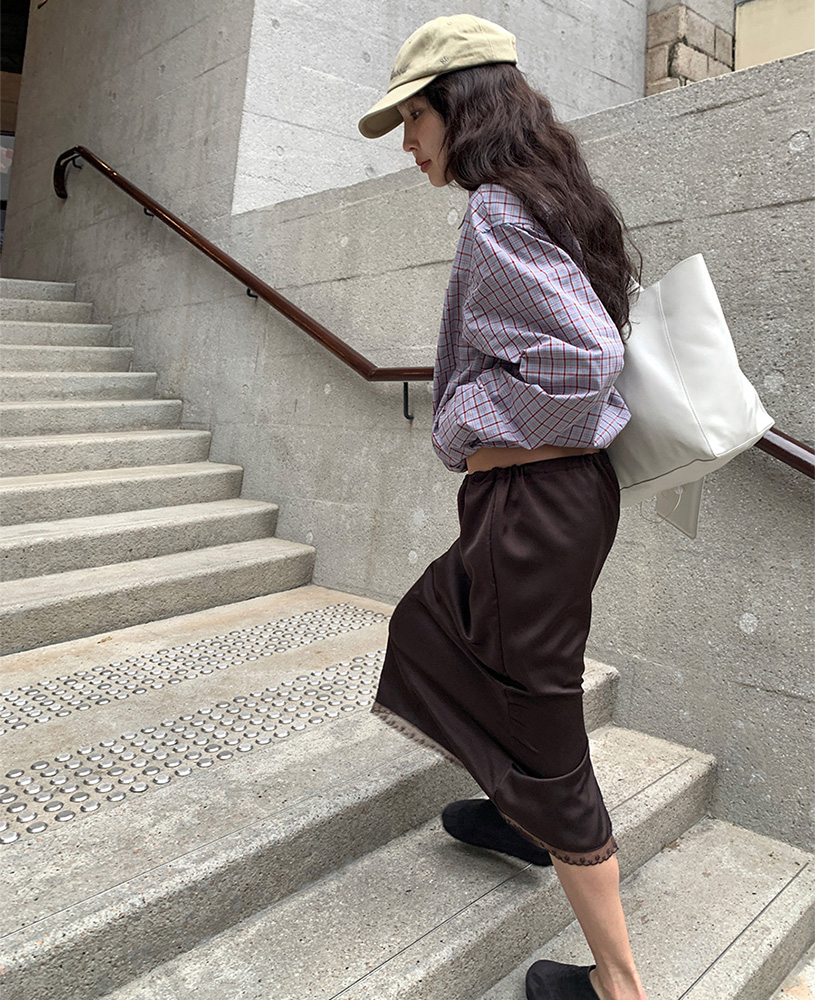 Shop Maybe Baby for modern, simple, girlish style clothing | MAYBE BABY