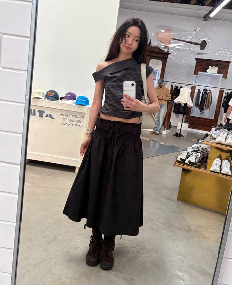 Shop Maybe Baby for modern, simple, girlish style clothing | MAYBE BABY