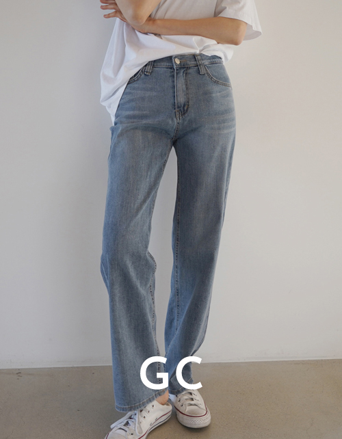 For understated chic, Graychic