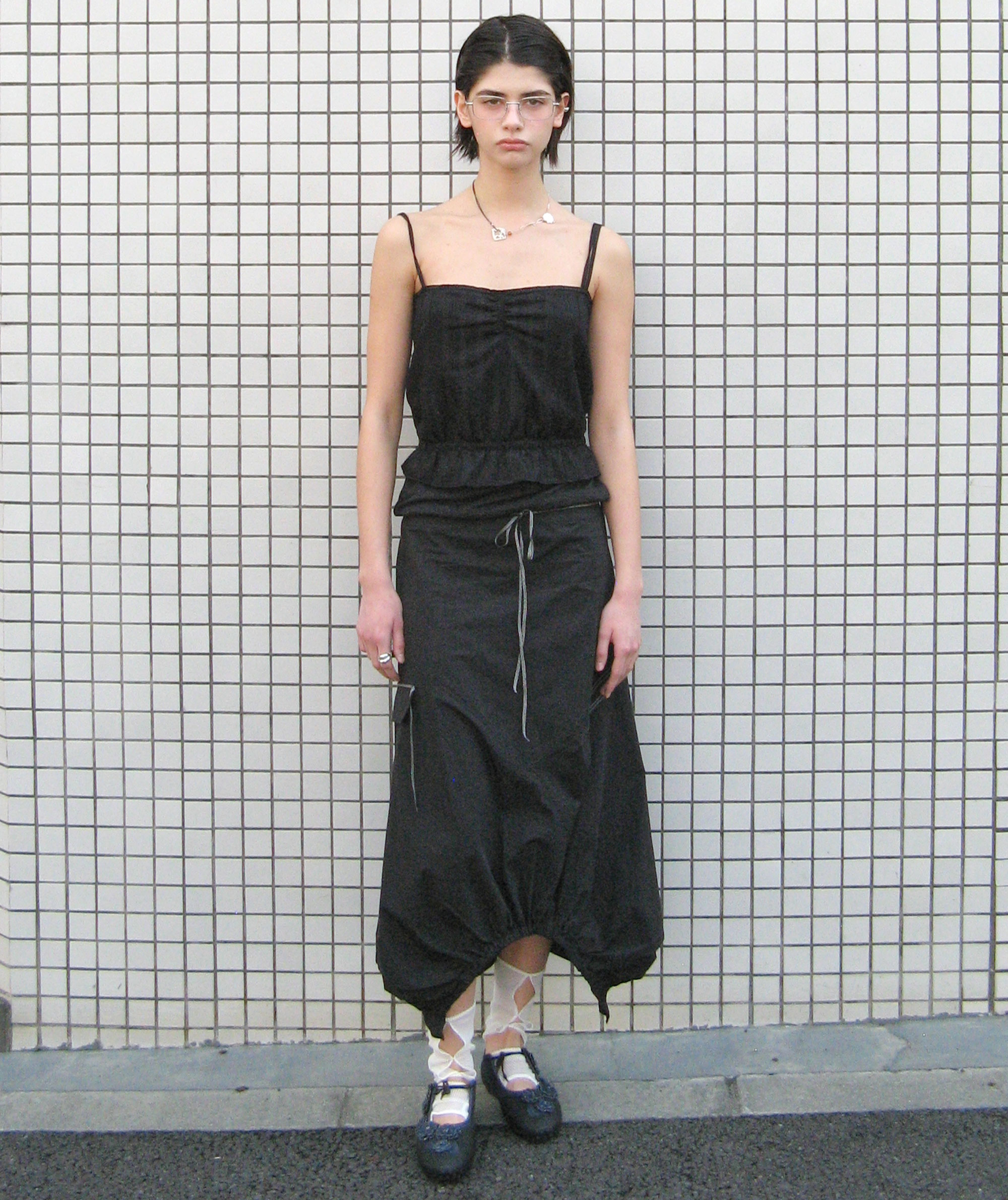 Asymmetry Line Skirt [Black] - 타입서비스